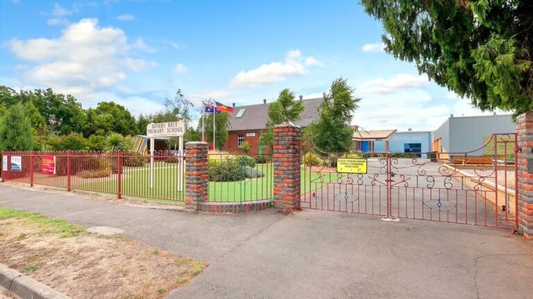 Miners Rest Primary School – Creo Structures